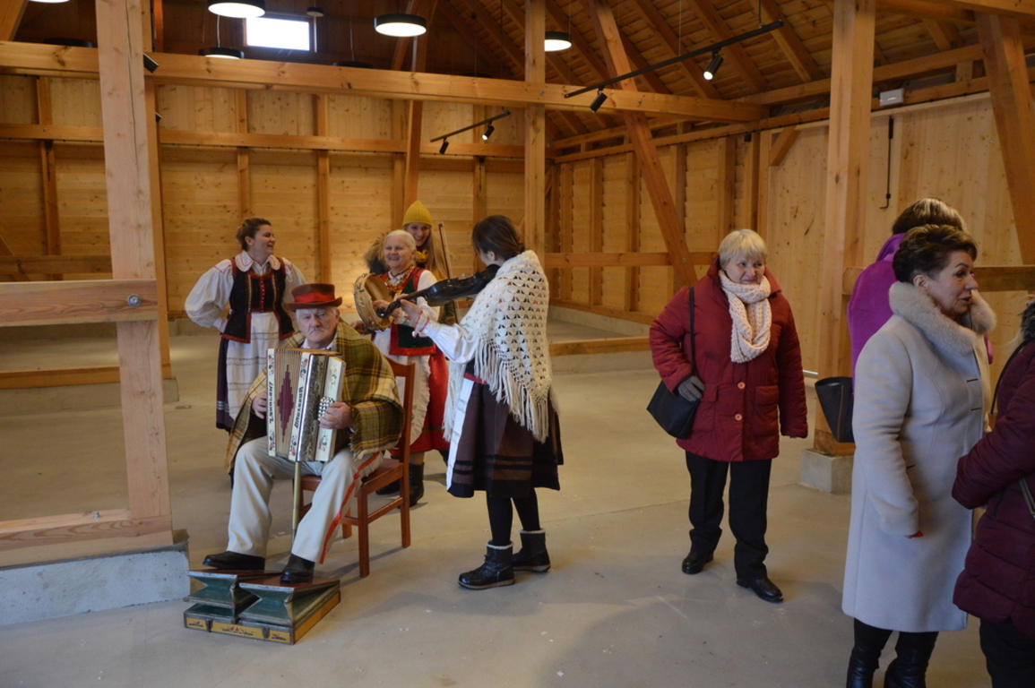 Gmina Węgorzewo - Otwarcie repliki stodoły w Muzeum Kultury Ludowej